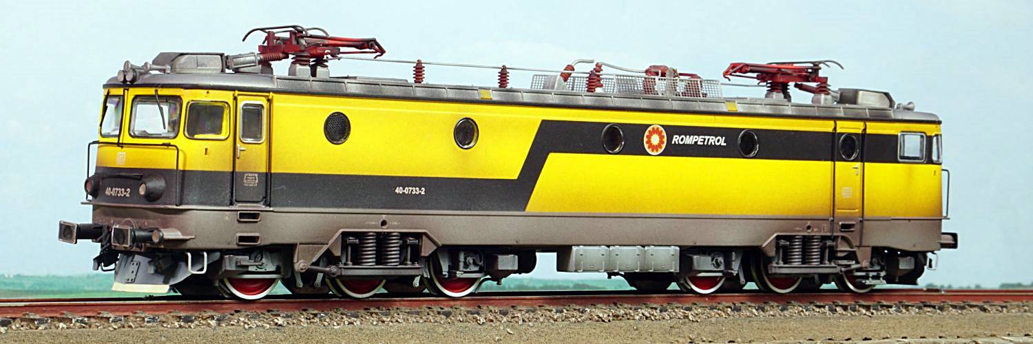 Locomotiva electrica 060 EA AF10017W