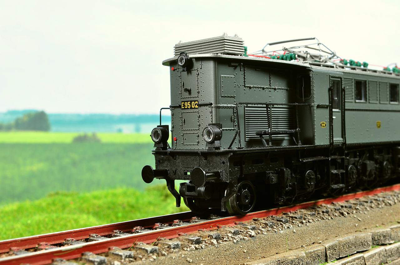 Locomotiva electrica E95 Brawa 43026