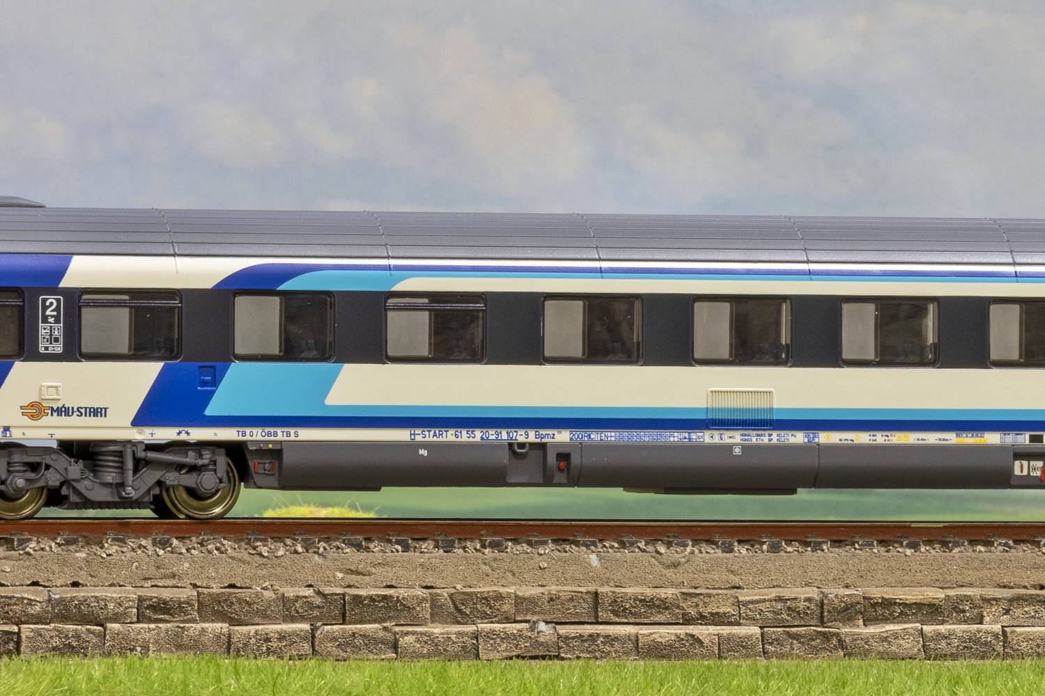 Set vagoane calatori ACME 55340