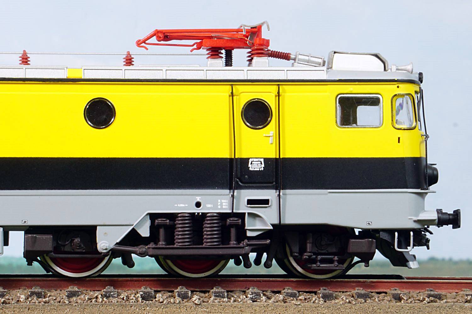 Locomotiva electrica 060 EA AF10017S