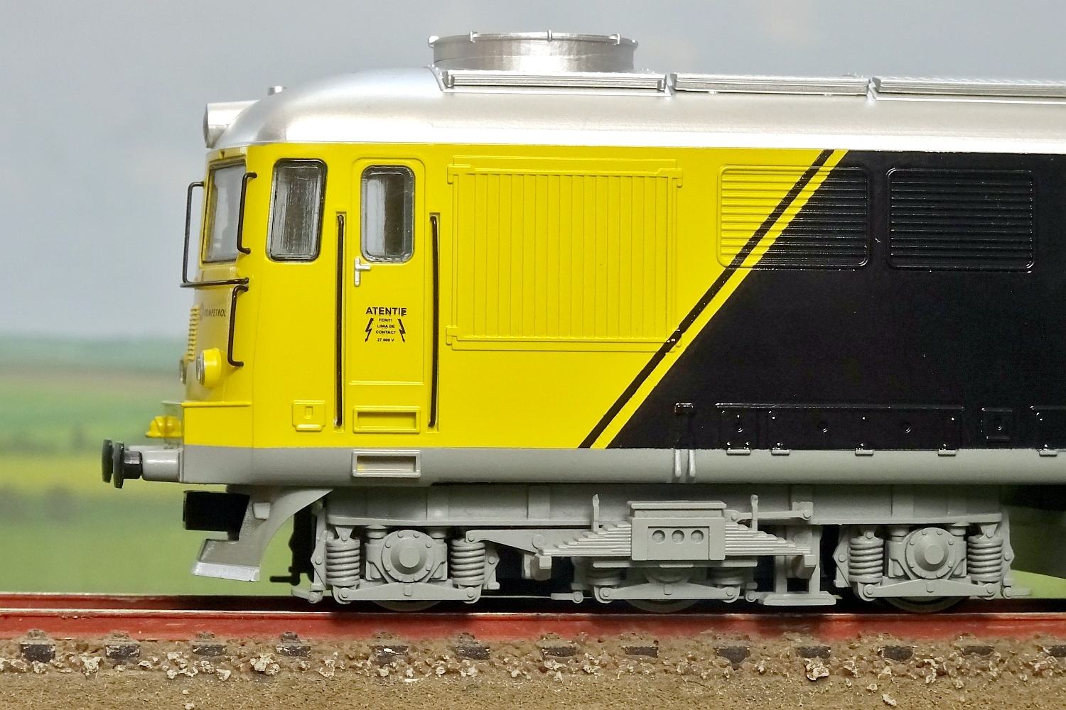 Locomotiva diesel HGD 13002
