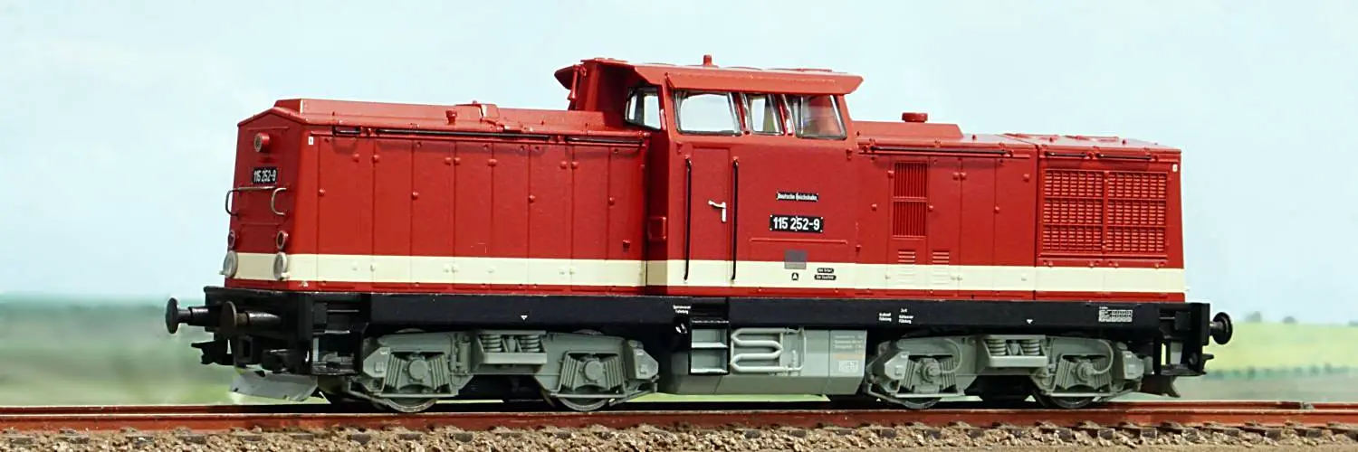 Locomotiva diesel Br114 Roco 70815