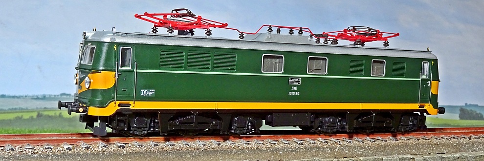 Locomotiva electrica OBB 1010 Roco 72364