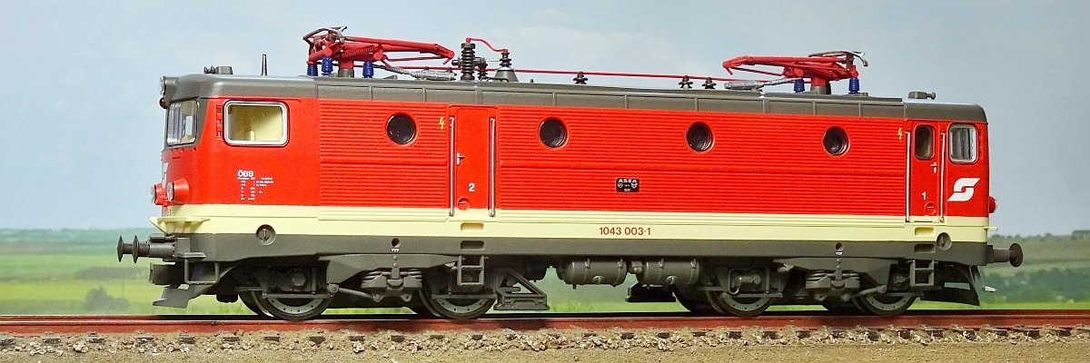 Locomotiva electrica 1043 Roco 73393